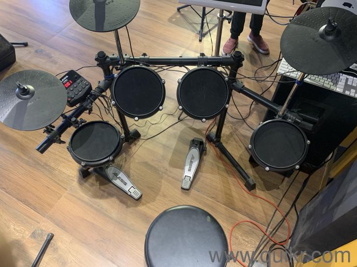 Alesis Turbo Mesh 7-Piece Electronic Drum Kit with Mesh Heads | Bangalore | Quikr
