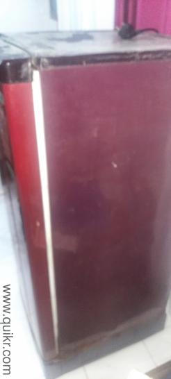 11 years old videocon Signature 180 l single door fridge in working ...