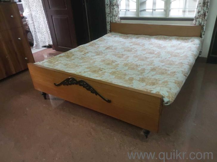 Solid wood bed without storage | Guwahati | Quikr