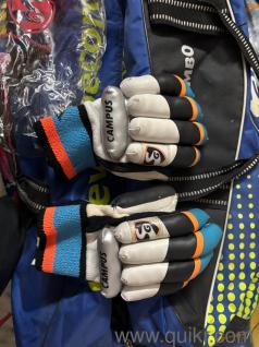 Cricket kit for sale not include bat | Faridabad | Quikr