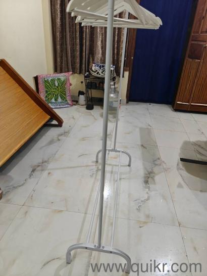 Cloth stand with wooden Hanger newly | Andaman | Quikr