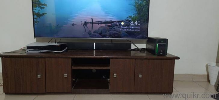Solid TV unit with walnut veneeer 75 tv stand | Bangalore | Quikr