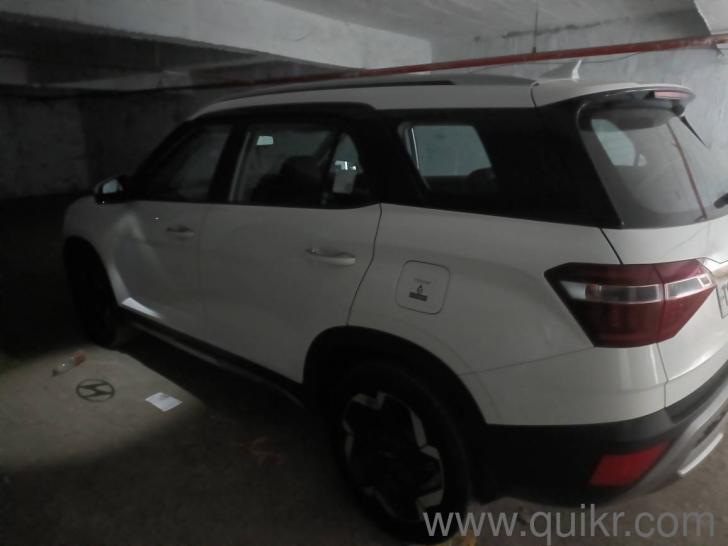 White 2022 Hyundai Alcazar Signature 29,000 kms driven in Kushaiguda ...