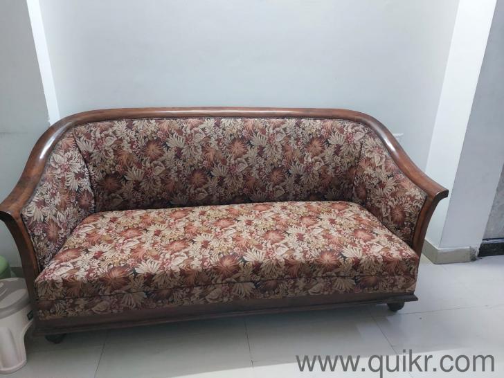 Hard Sheesham sofa, ready to use no issues with wood. | Noida | Quikr