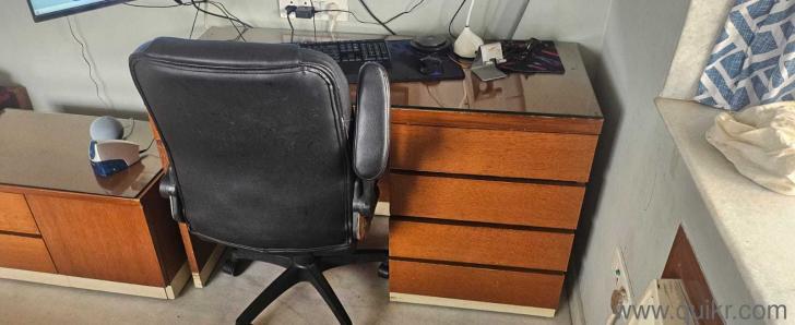 quick sell as moving out office chair and table - CASH ONLY | Kolkata ...