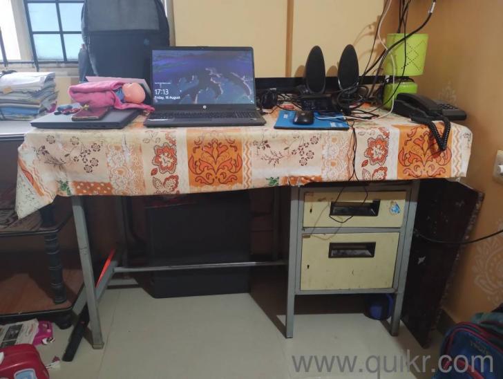 metal study table with wooden top | Bangalore | Quikr