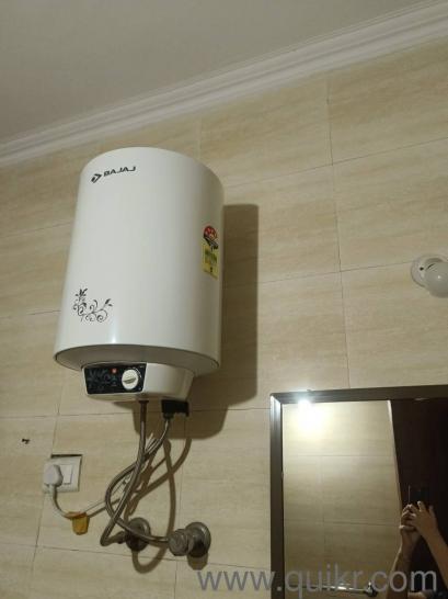Bajaj geyser 25 litre only 1 year old | Delhi | Quikr
