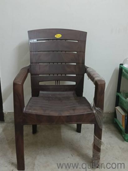 set of 4 plastic chairs | Delhi | Quikr
