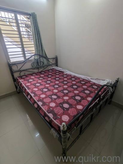 Wrought iron bed 5*7ft with mattress (Mint condition) | Bangalore | Quikr