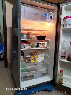 Whirlpool Genius 5 Star Single Door Built-in Stabilizer Refrigerator ...
