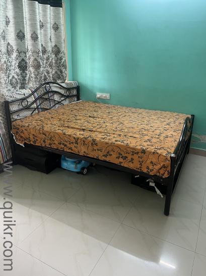 Queen size bed without storage | Bangalore | Quikr
