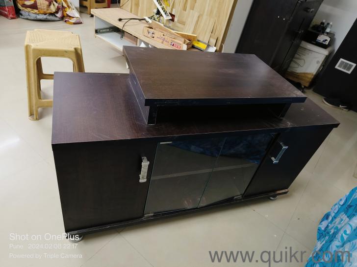 Wooden TV Unit in excellent condition | Pune | Quikr