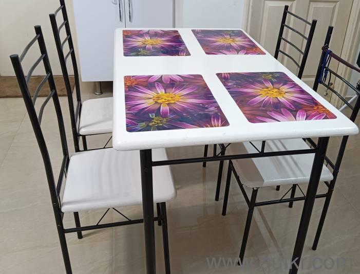 4 Seater dining table is available for sale @ 3000 | Bangalore | Quikr