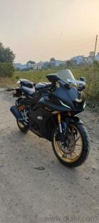 2023 Yamaha YZF R15 V4 Dark Knight 9.,900 kms driven in Ujjain-Maksi ...