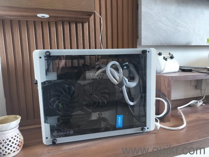 White Mini-ITX PC with Free Controller and Stand - Ryzen 3400G, 1660S ...