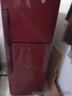 I want to sell my old LG brand fridge with good condition and it is ...