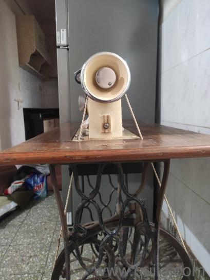 Usha make Flora Sewing Machine with foot stand and cover | Mumbai | Quikr